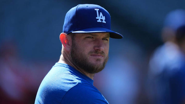 Max Muncy injury update: Dodgers make announcement during Diamondbacks game