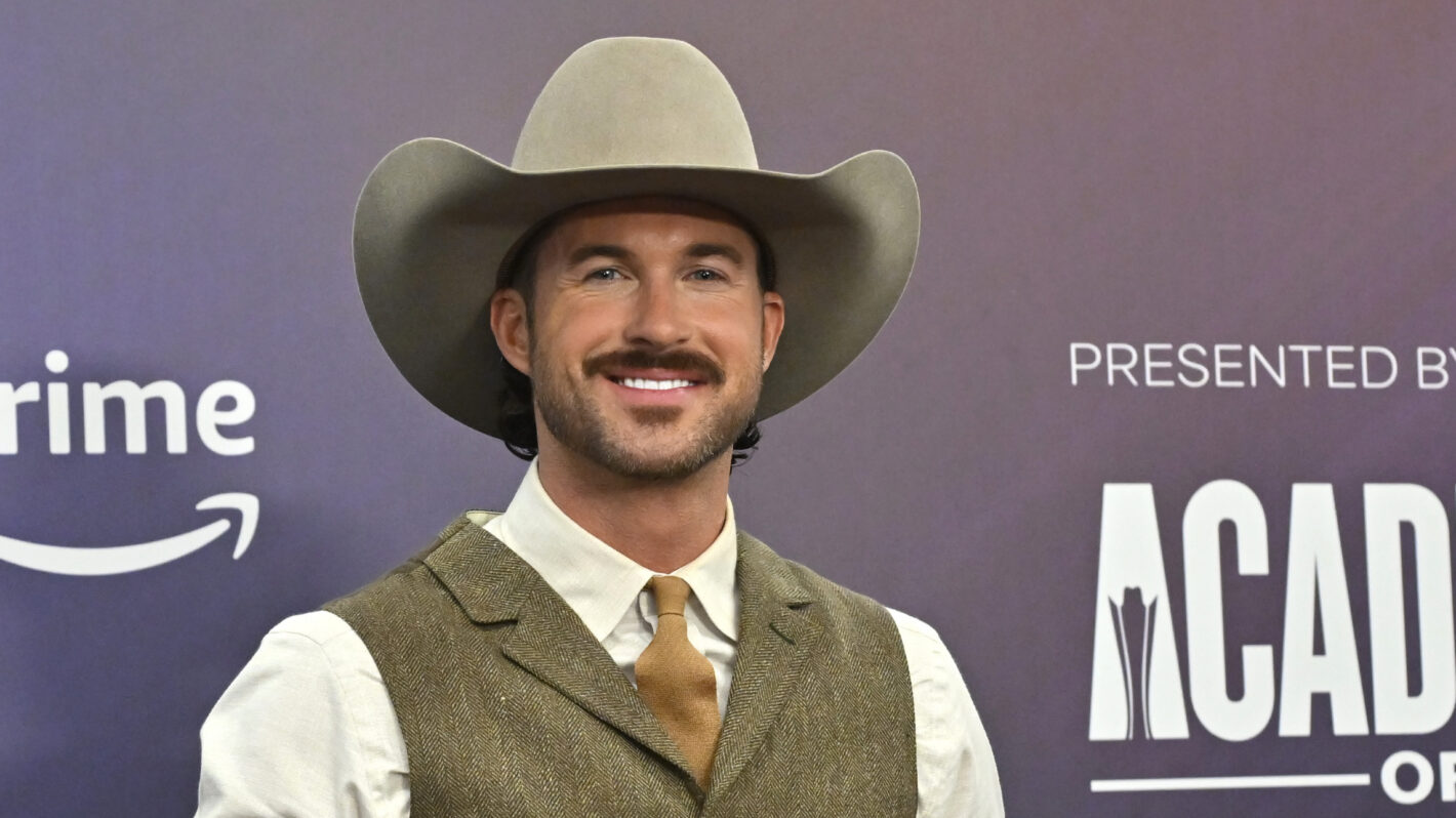 A deep dive into 'The Voice' coach Riley Green's love life