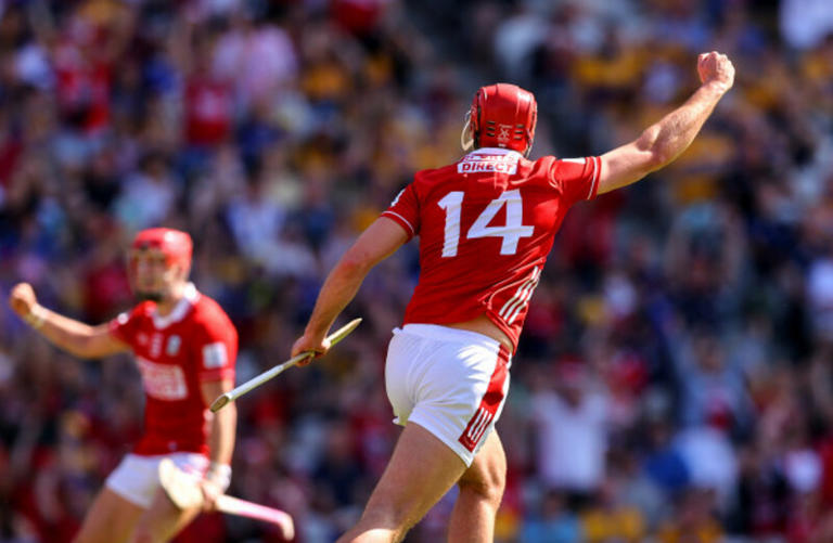 Cork hammer Clare by 16 points to set up Munster final against Limerick