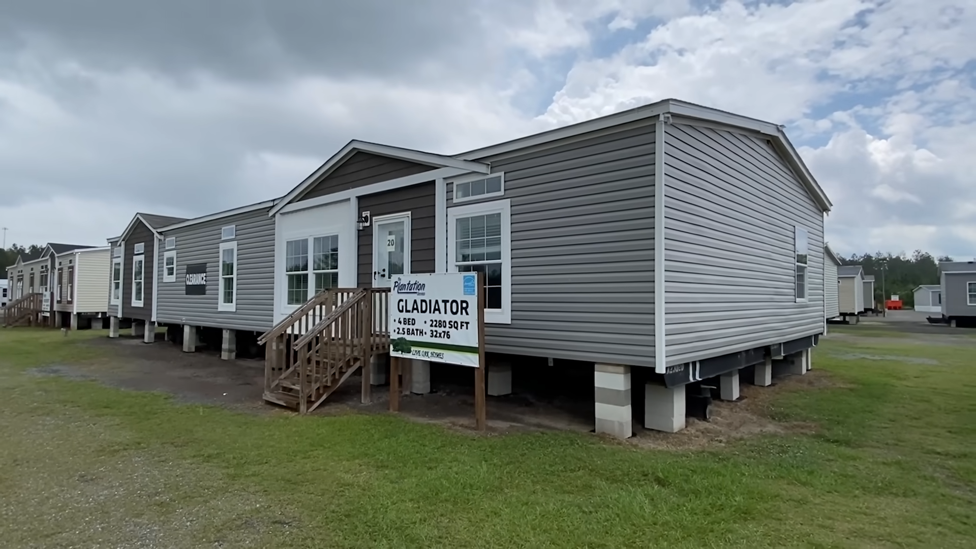 Gladiator by Live Oak Homes | 4 bed, 2.5 bath prefab house tour