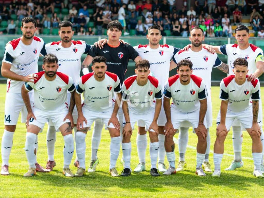 Poule Scudetto Serie D, Vado beffato a Barletta: 2-1 per i pugliesi al 90′