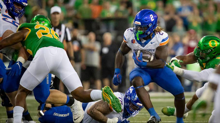Oddsmakers offer a 3-score bulge as Oregon fans fear another Boise ...