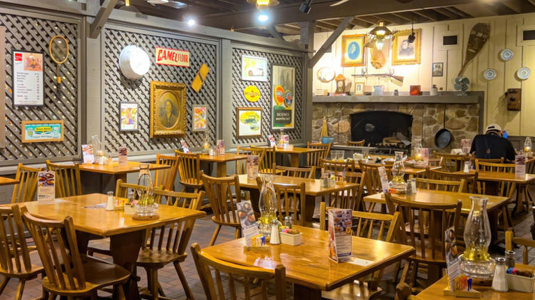 The cheap Cracker Barrel breakfast sandwich that's not on the menu ...