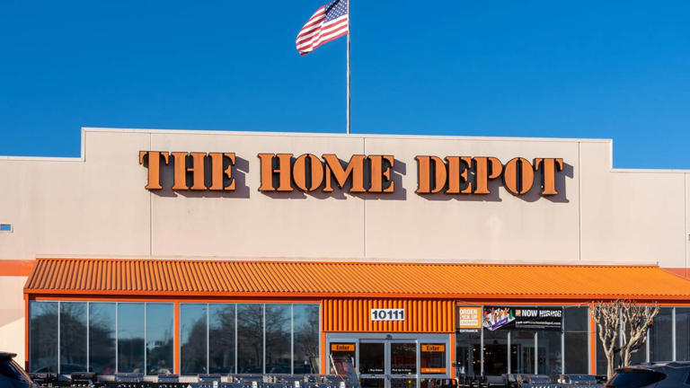Is Home Depot open on Memorial Day 2026? Holiday hours and details