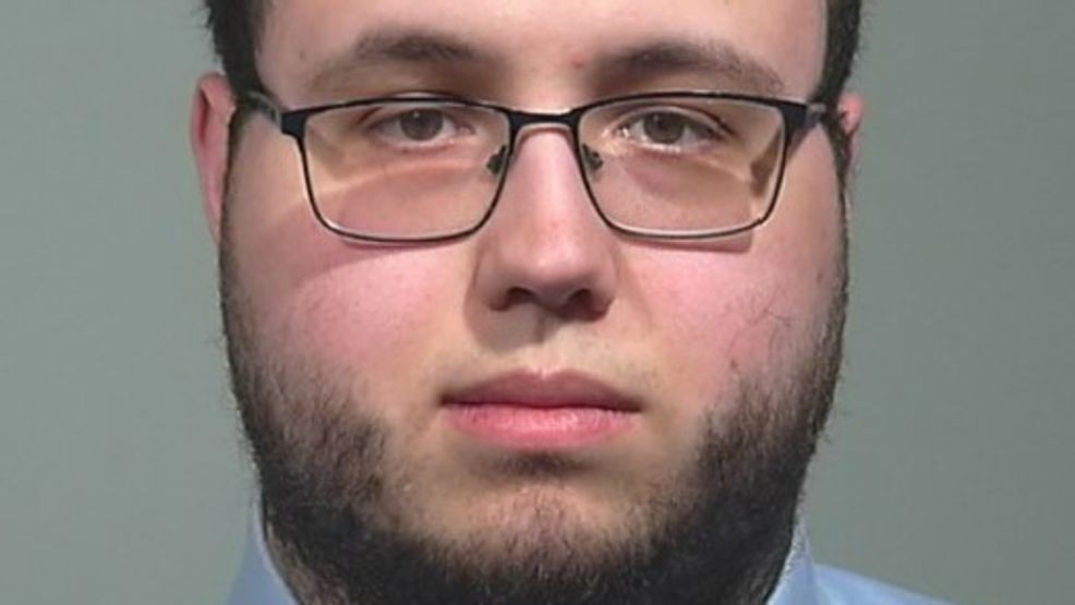 Man stabbed in chest during Raymond wedding reception