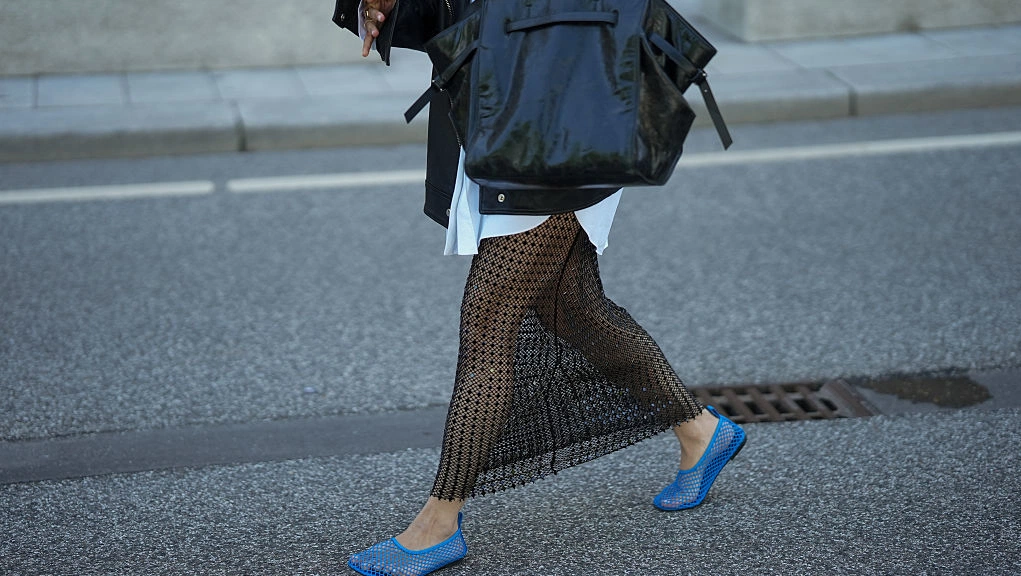 Mesh flats dominate summer with trend-led versatility
