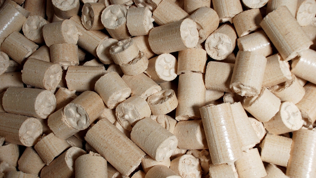 Master your backyard pellet grilling game