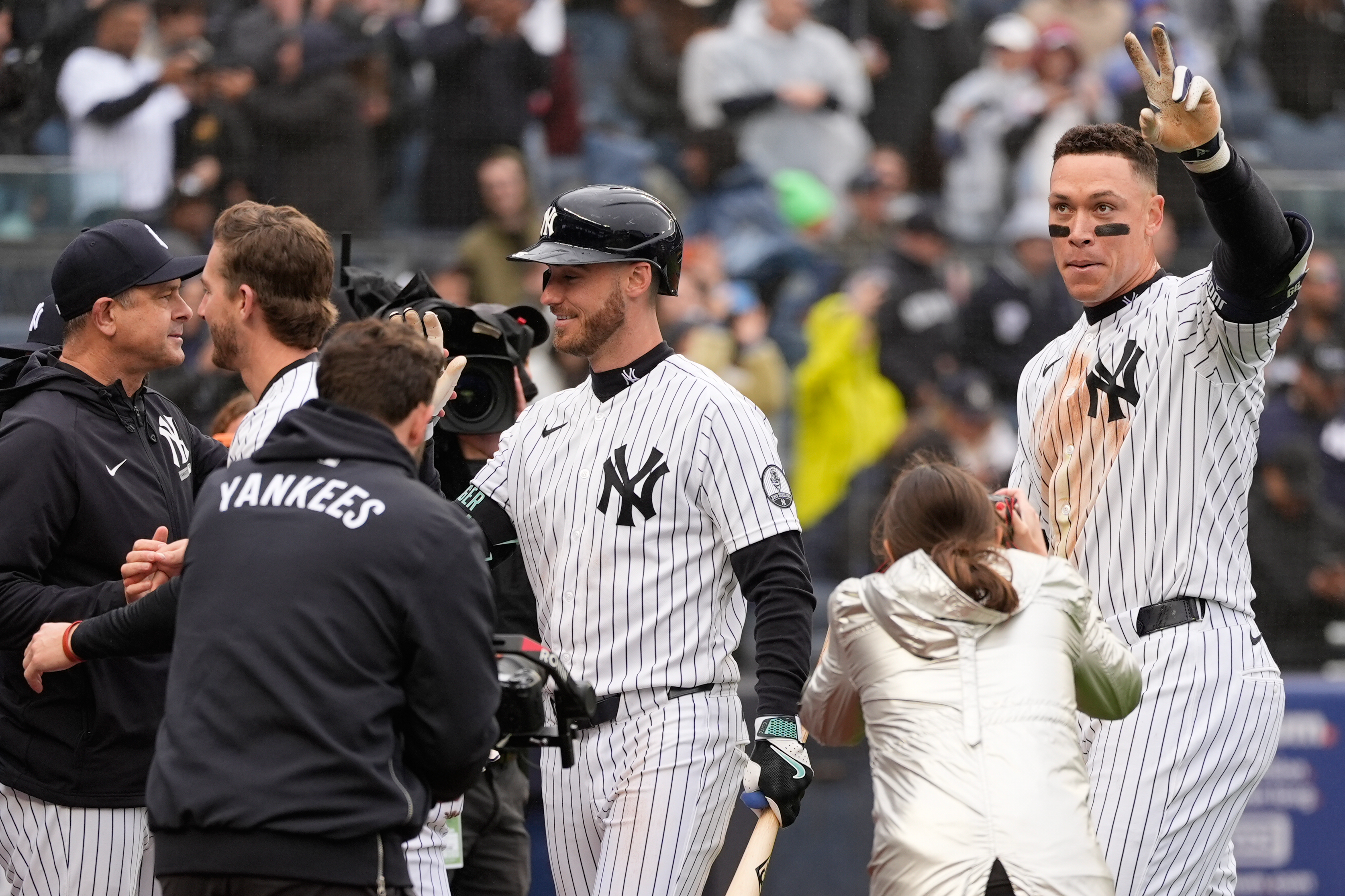 Aaron Judge stops 11-game homerless drought, 2-run walk-off homer in ...