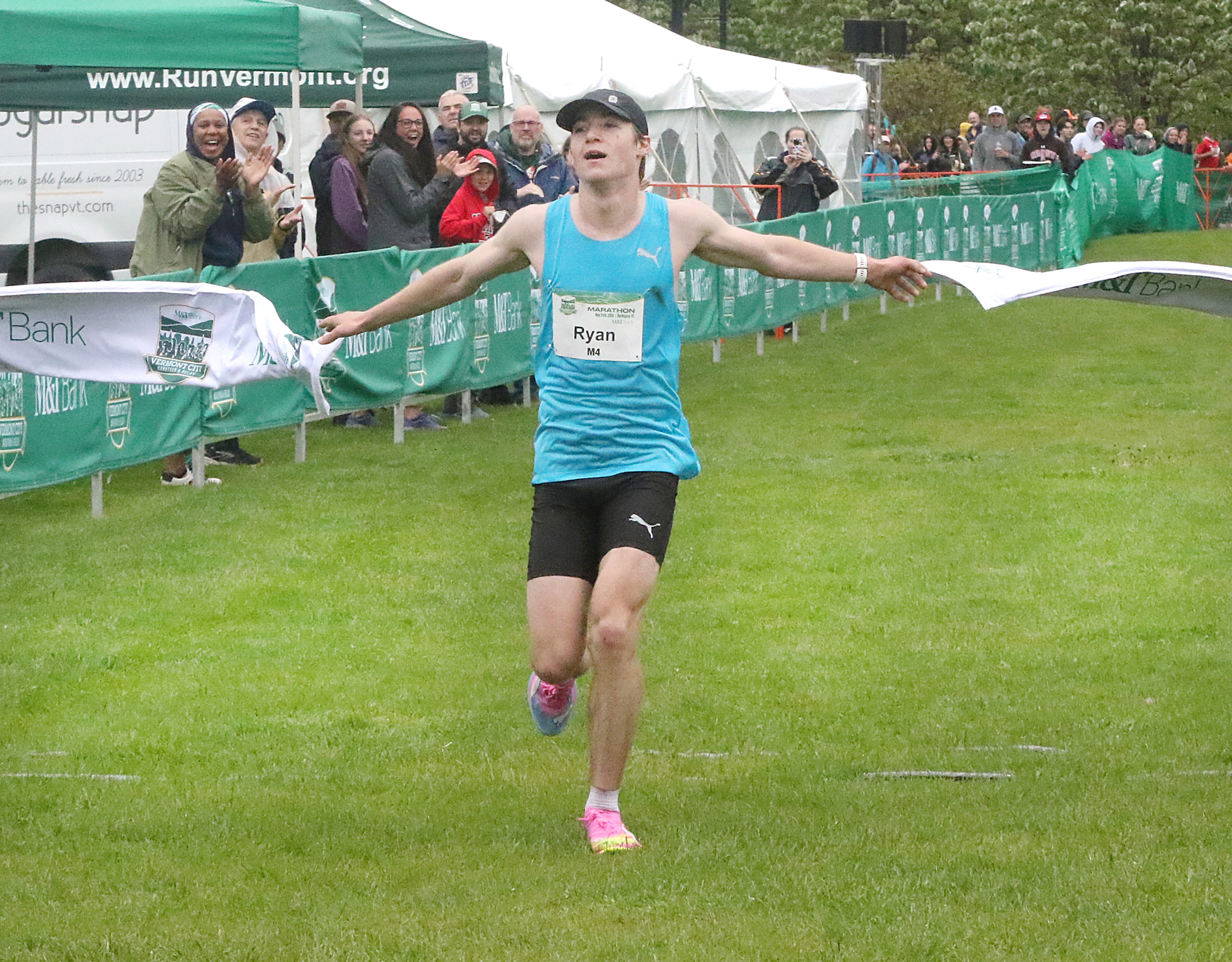 'Holy cow!' Vermont City Marathon men's record broken in Boston runner ...