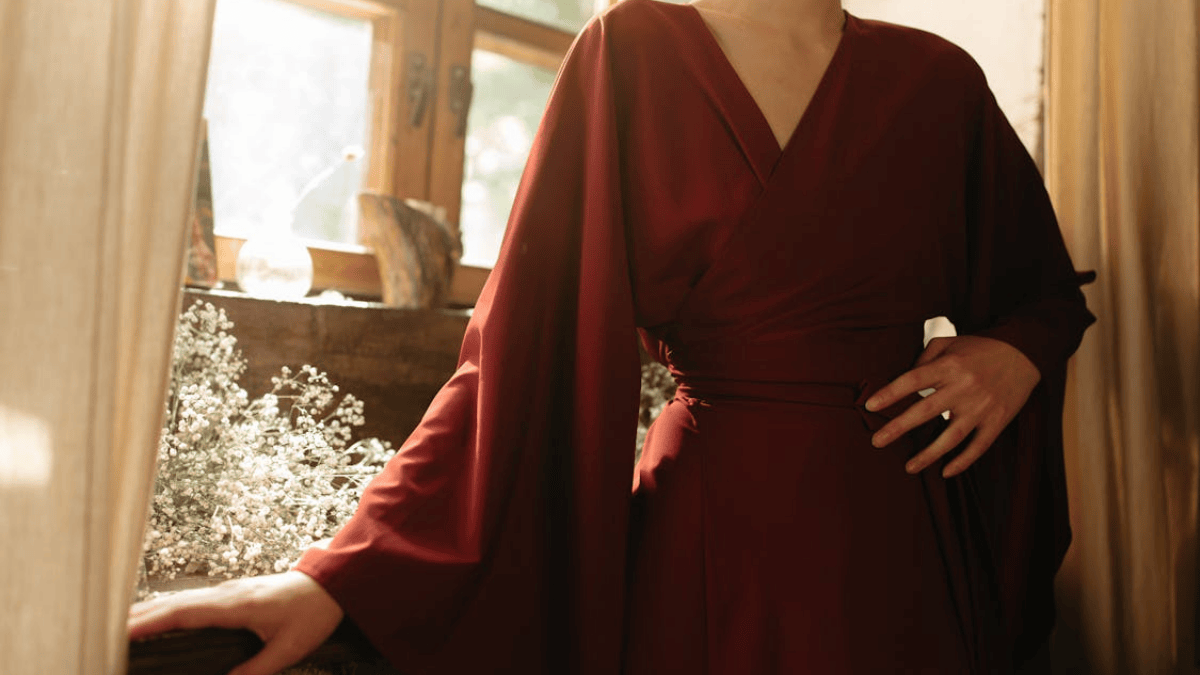 Have a square body shape? 5 clothing cuts that can flatter your figure