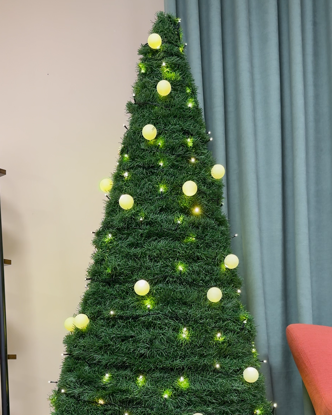 Surprising use for ping pong balls 🌟