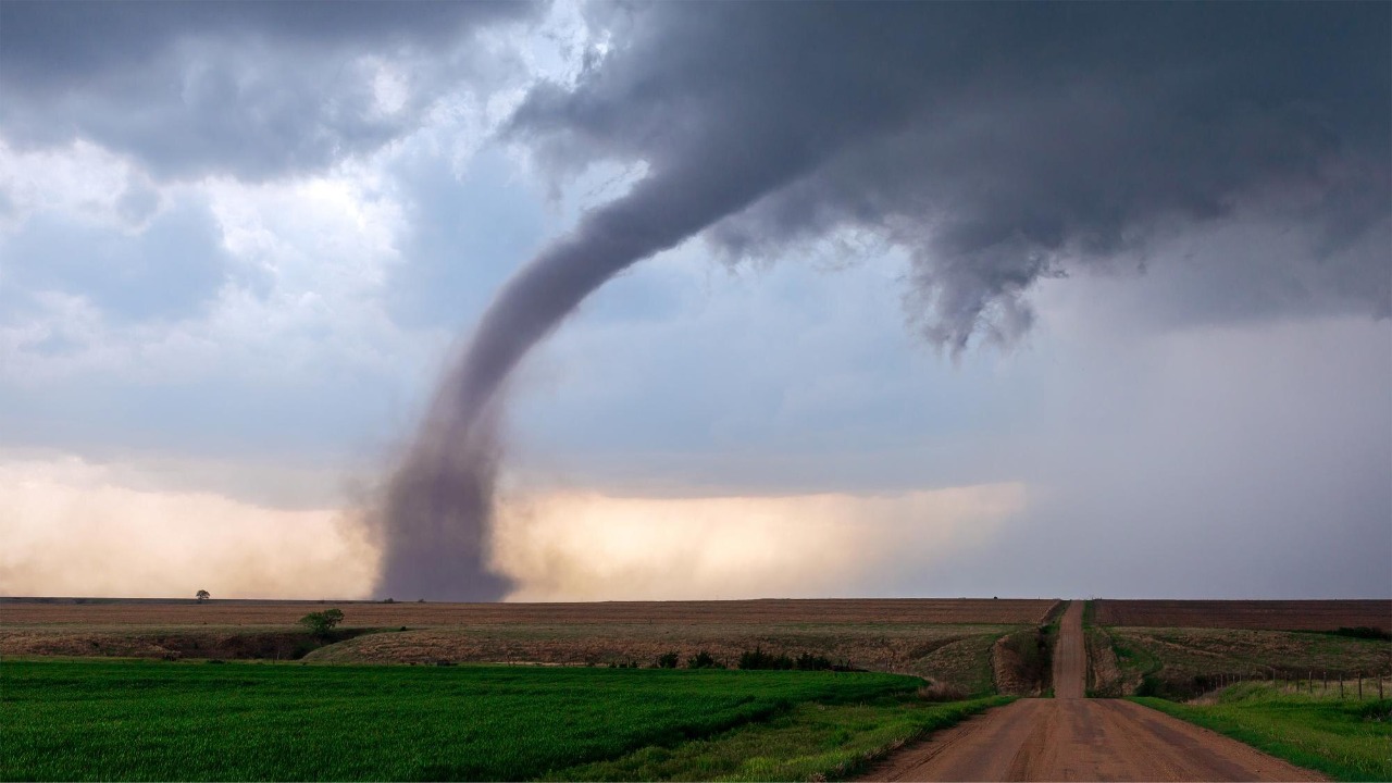 A level 3 tornado outbreak threatens 4.5 million across Nebraska and ...