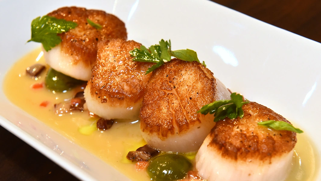 Master the art of cooking scallops