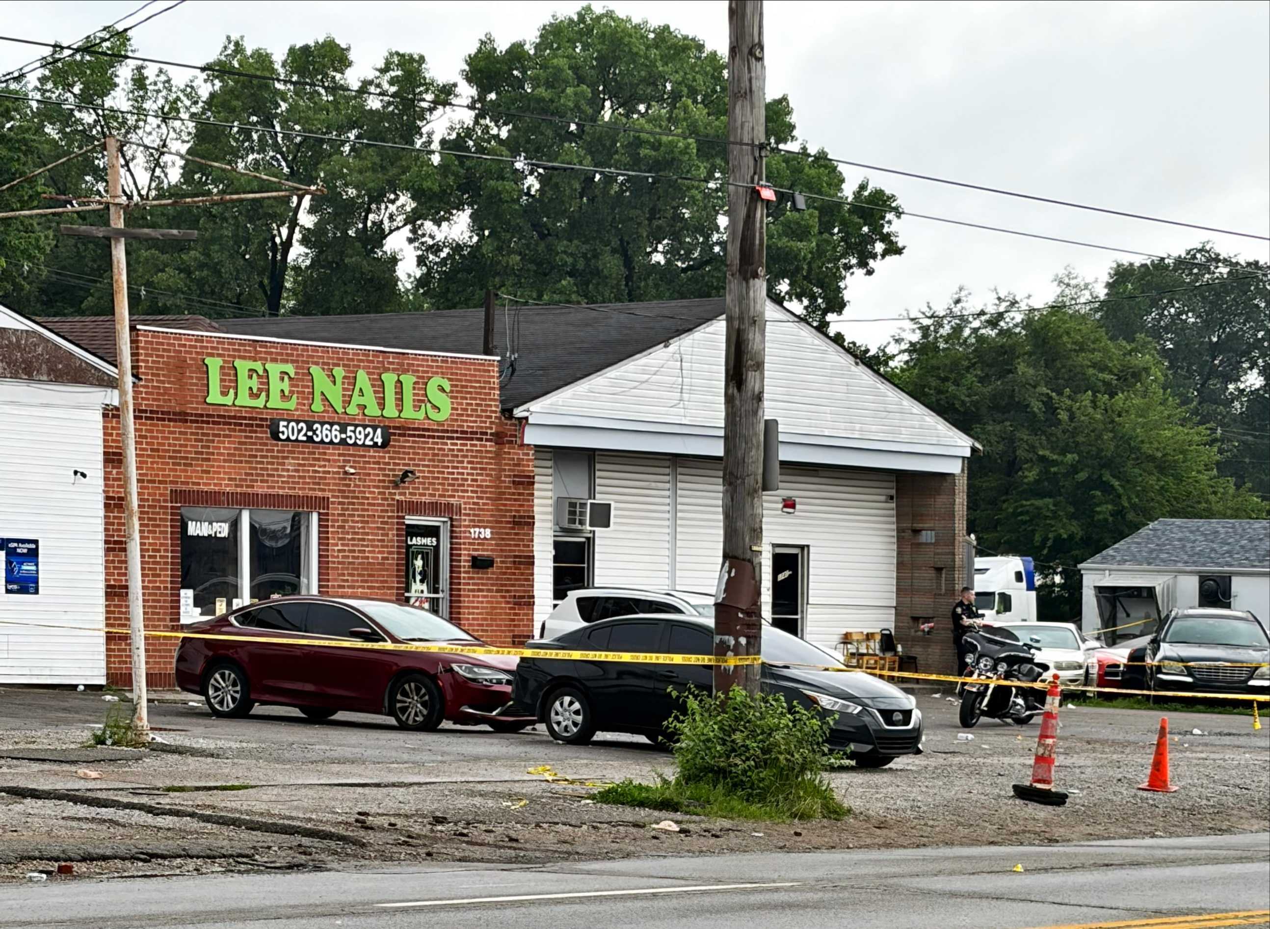 LMPD: 6 people injured after shooting at motorcycle club in southwest ...