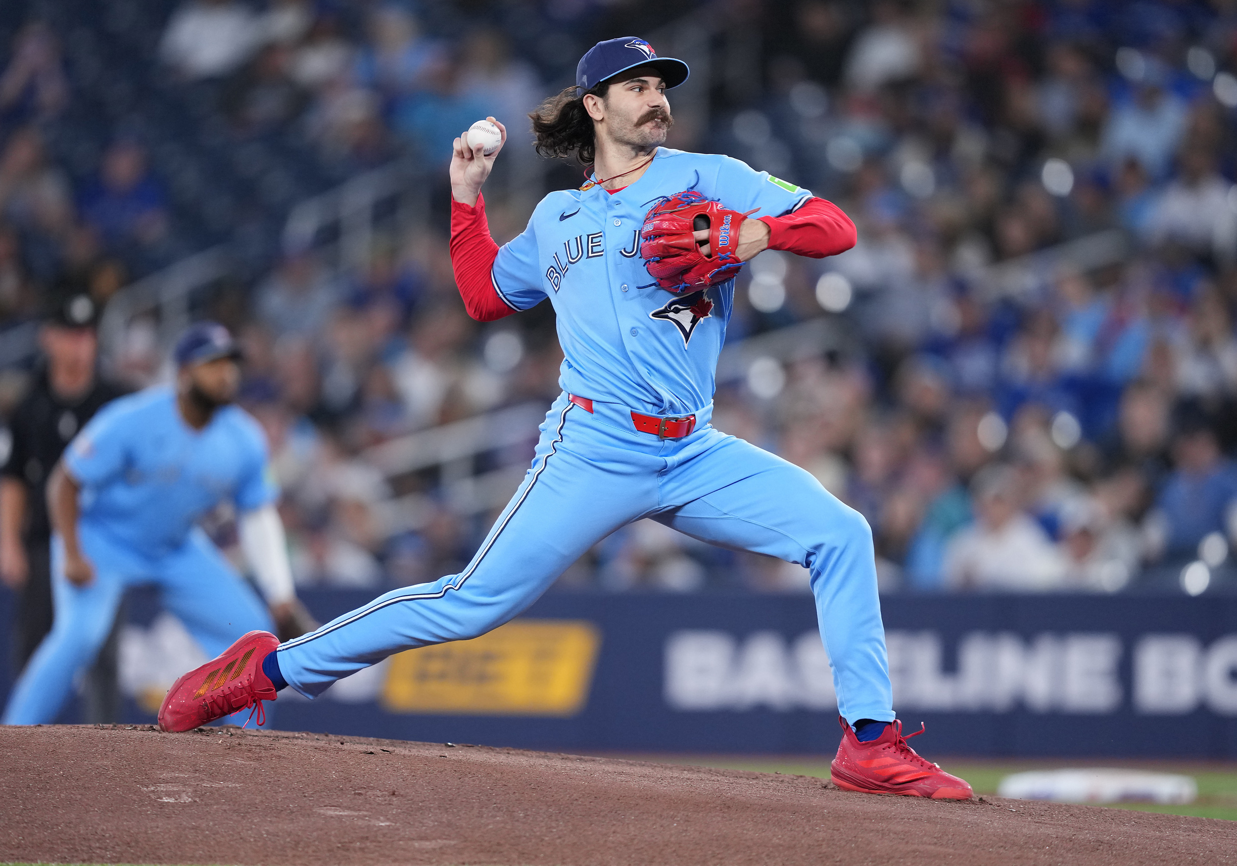 Blue Jays’ Vladimir Guerrero Jr., Dylan Cease leave with injuries