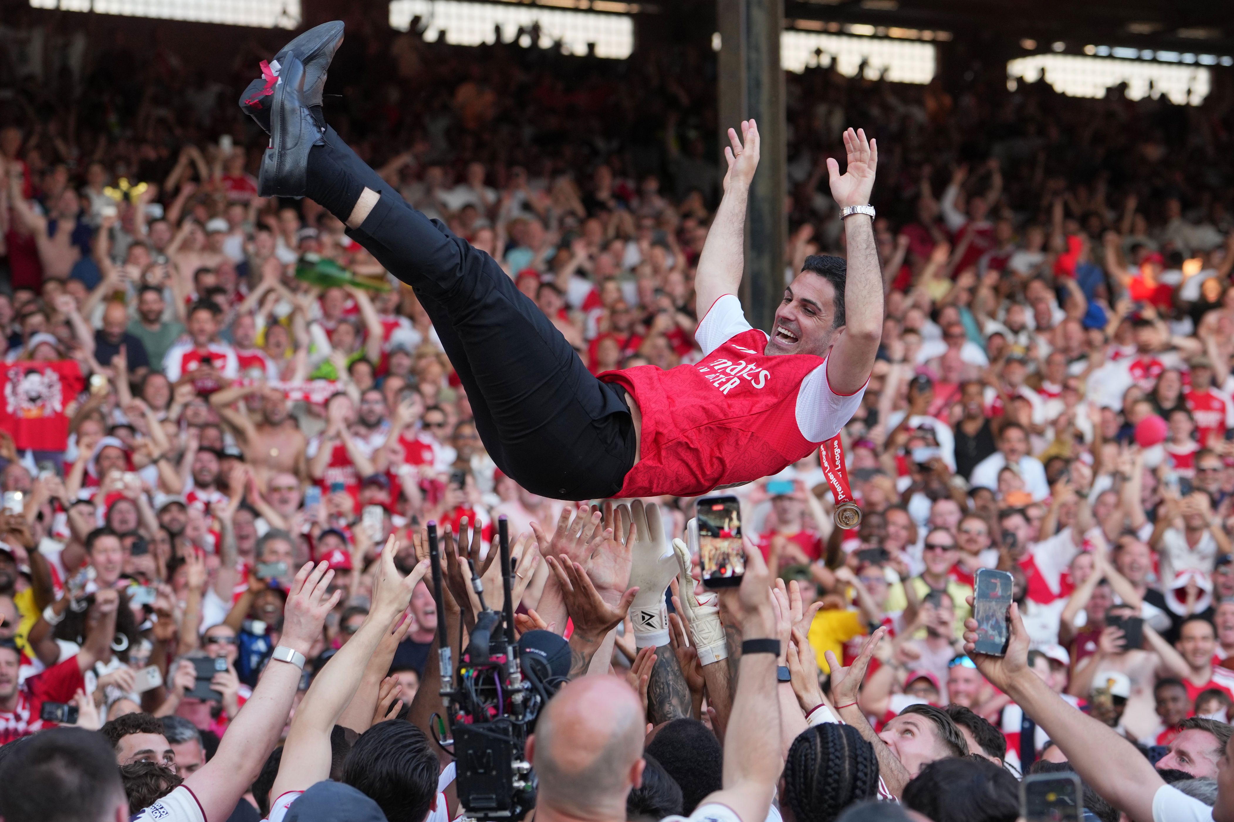 Kroenkes enjoy 'magical' title win as Arsenal's players finally get ...
