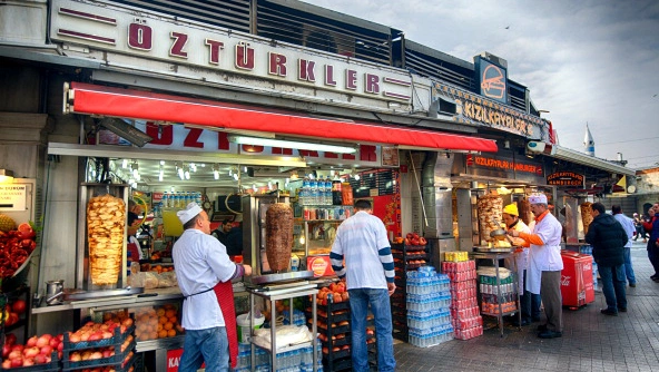Shawarma secrets from street to home kitchen