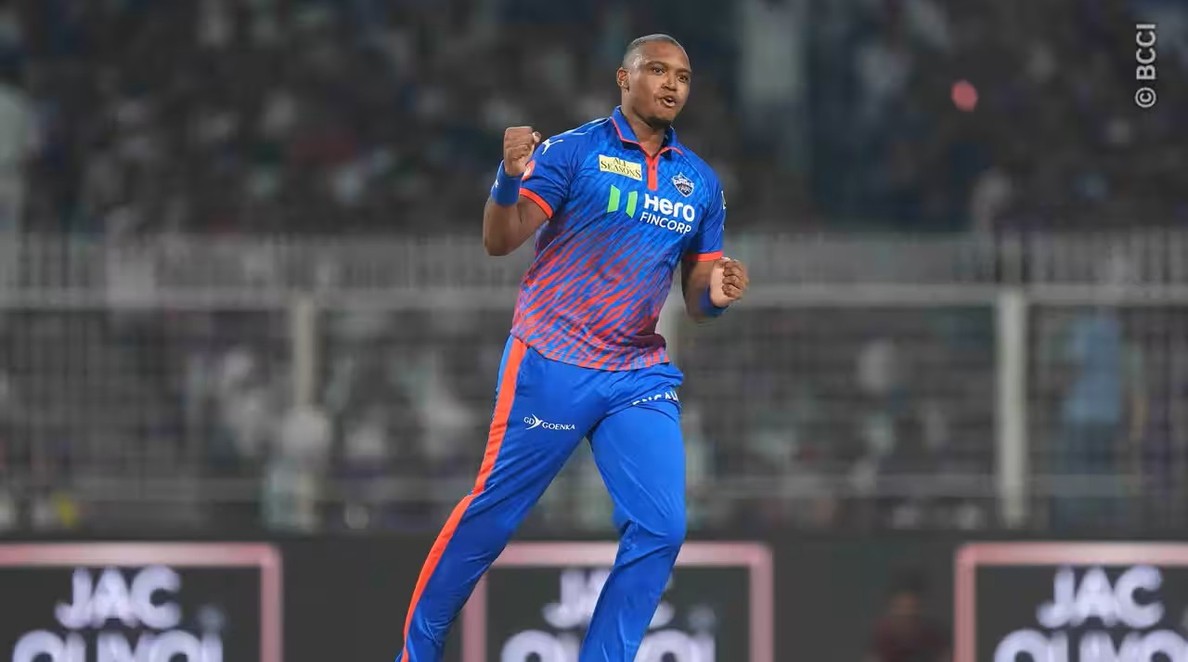 Watch: Lungi Ngidi breaks timber, dismiss Finn Allen in the KKR vs DC clash