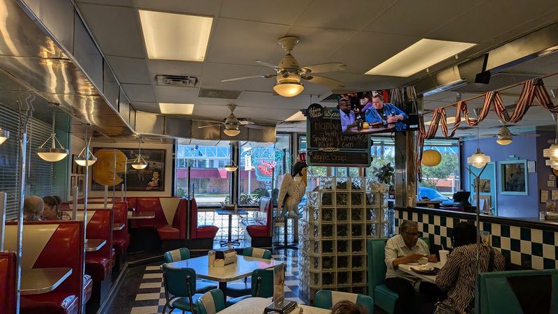 Louisiana has a beignet scene outside the French Quarter and here are 6 ...