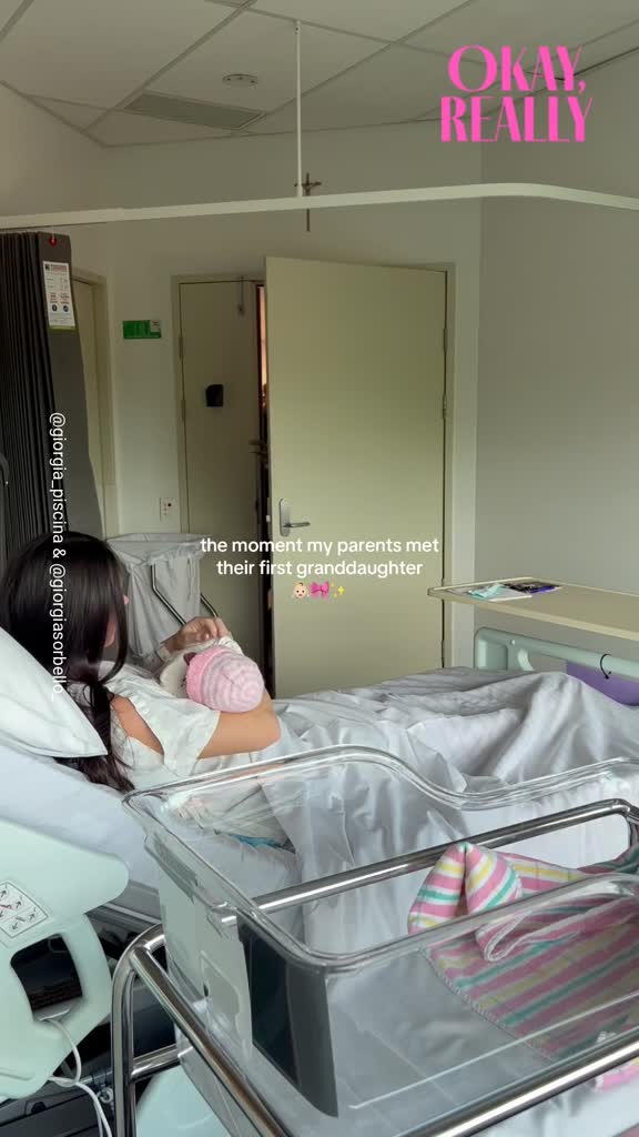 Emotional hospital gender reveal leaves family in tears