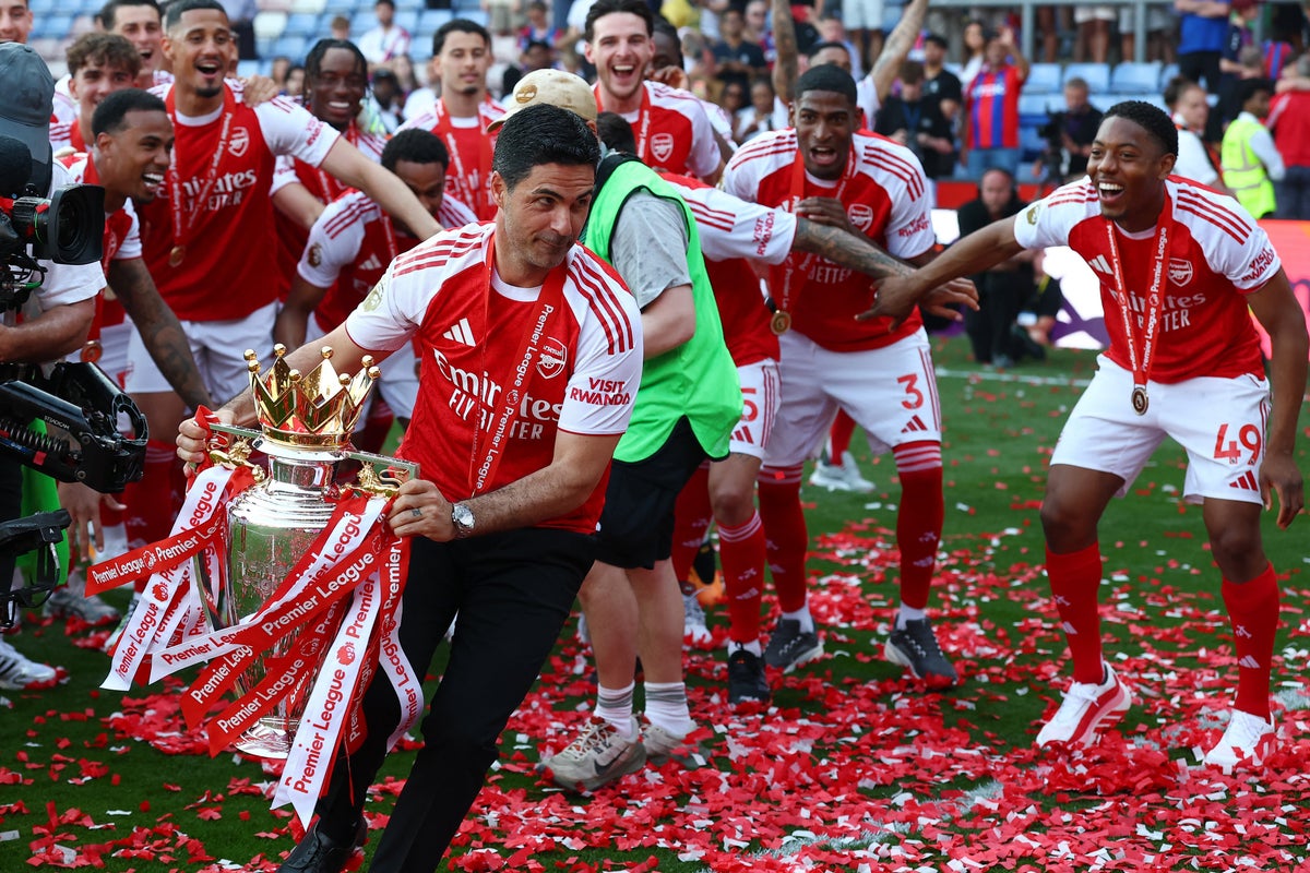 Arsenal lift Premier League trophy as Arteta admits to title 'doubts'