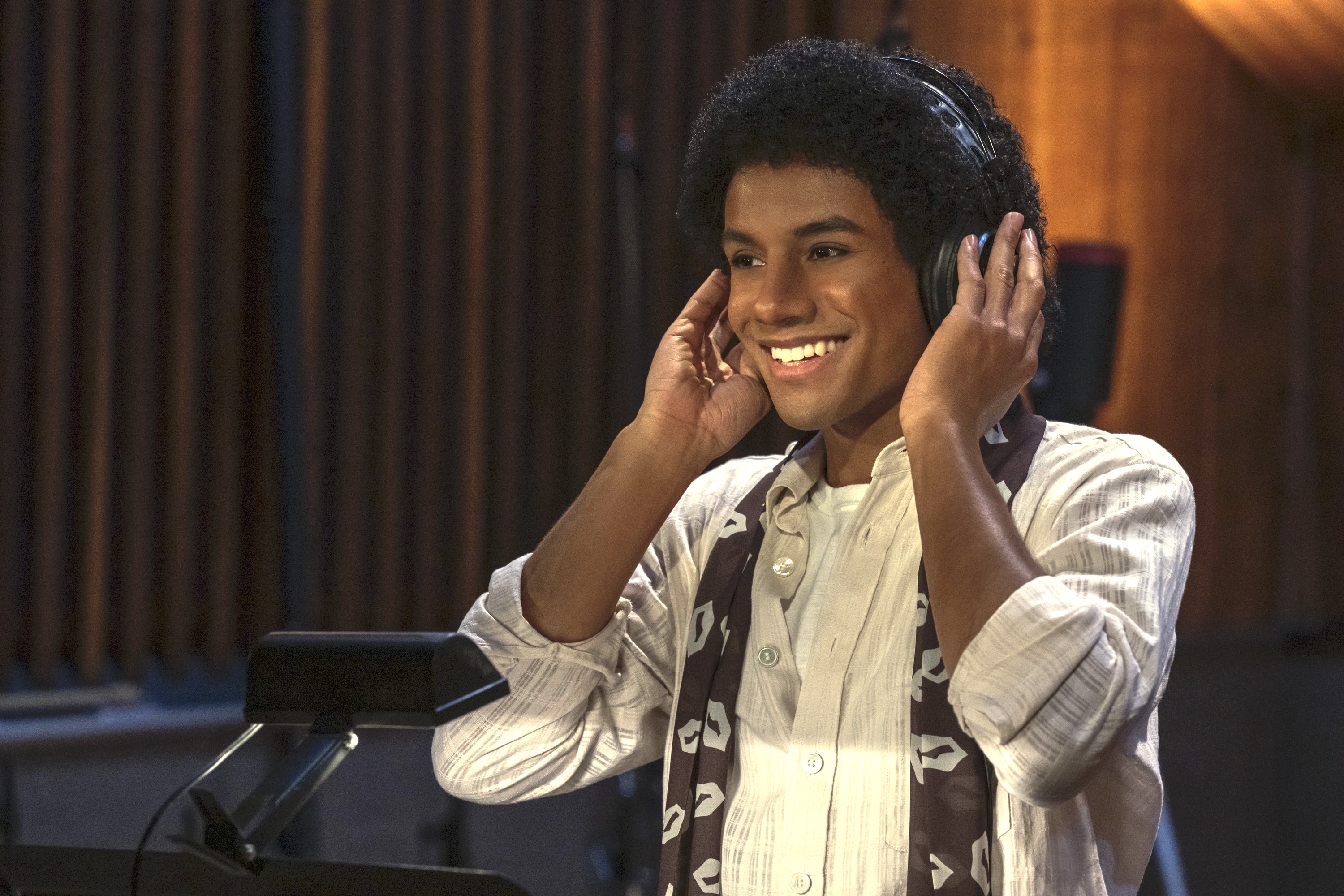Box office: 'Michael' nears $800 million, 'Devil Wears Prada 2' hits ...