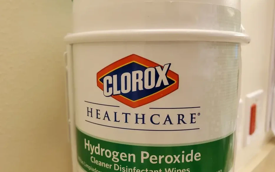 Hydrogen peroxide hacks for a cleaner home