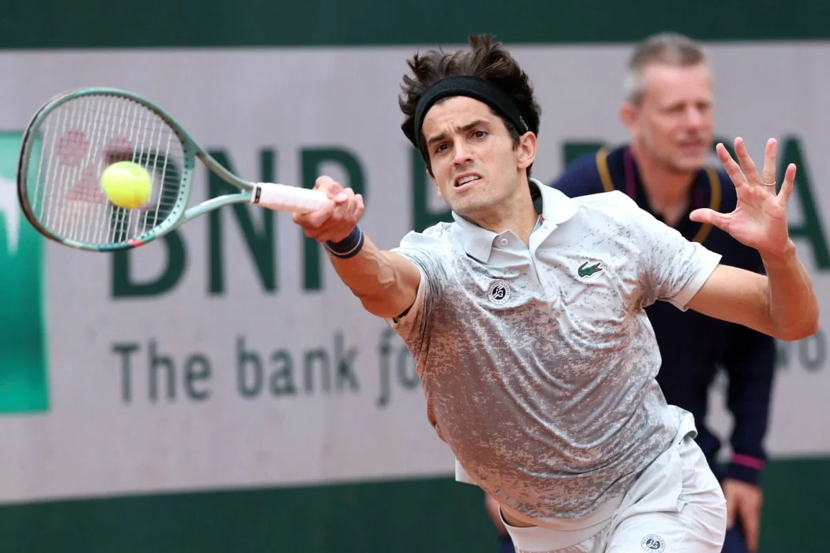 'Look me in the eyes': Pierre-Hugues Herbert erupts at chair umpire in ...