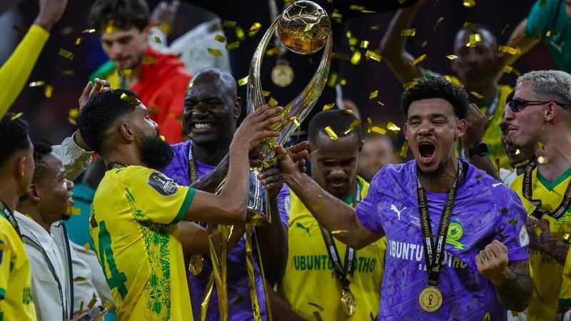 Trending: Sundowns’ CAF final sparks outrage over refereeing, crowd ...