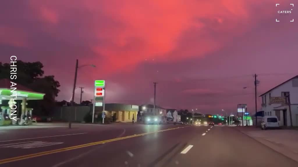 Dramatic lightning flashes illuminate sky during Texas storm