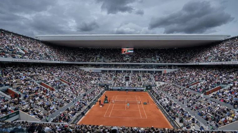 Arthur Gea pleads with umpire for mid-match bathroom break at French ...