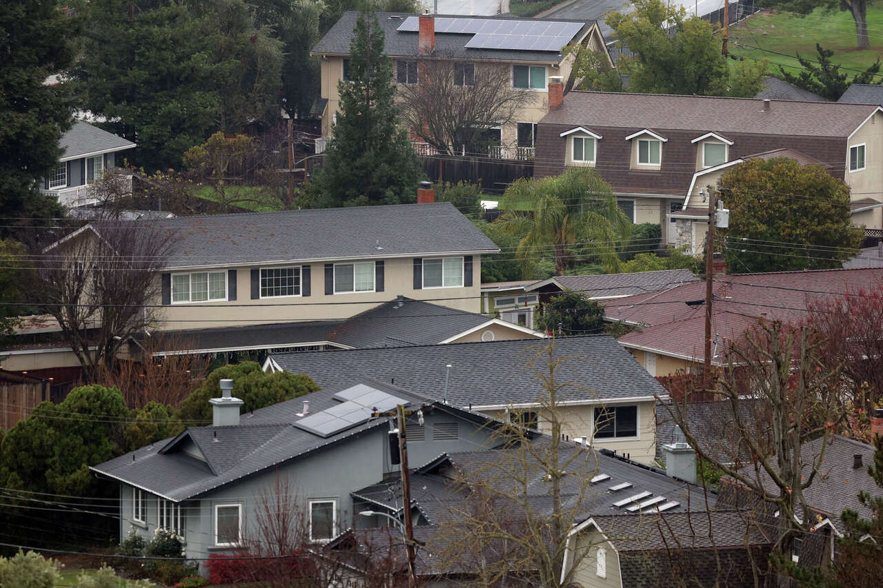Here's exactly what roof types California's 20 largest insurers won't cover