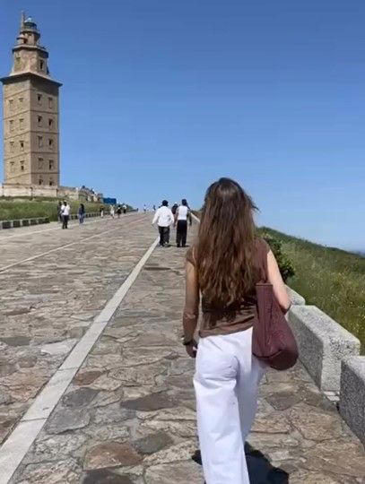 Sara Carbonero se escapa al norte con Jota Cabrera tras admitir que su ...