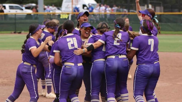 Winter Springs repeats as Florida Class 5A champion while honoring ...