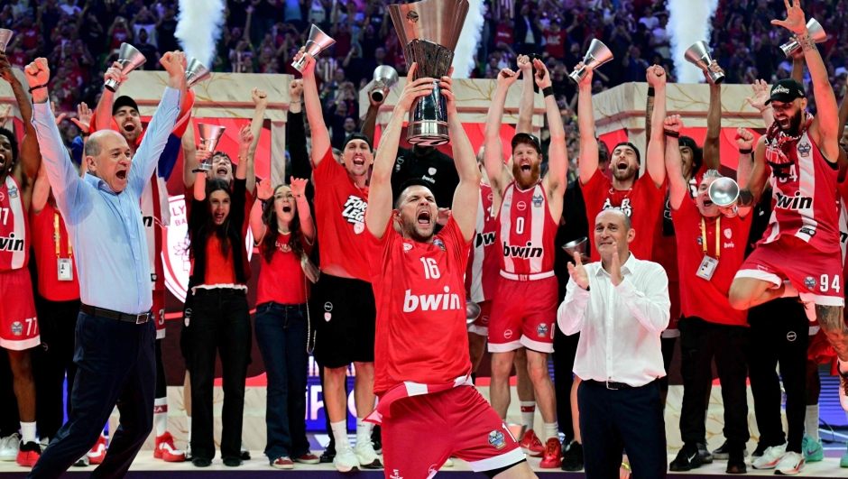 Eurolega: l'Olympiacos torna re d'Europa dopo 13 anni: Real battuto ...
