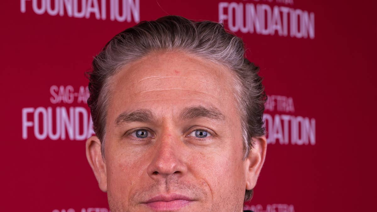 Charlie Hunnam shows off polished new look at SAG-AFTRA event, fans react