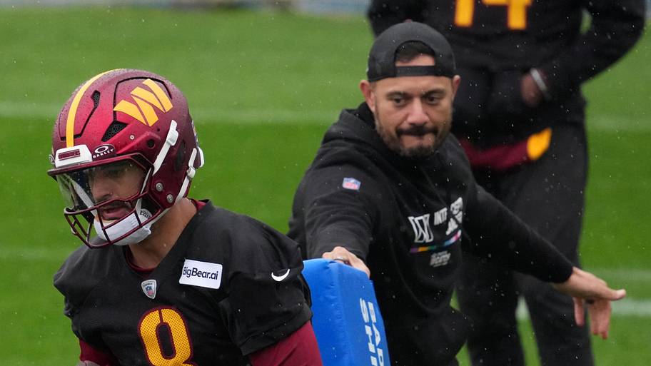 RGIII breaks down how David Blough's play-calling blueprint will ...