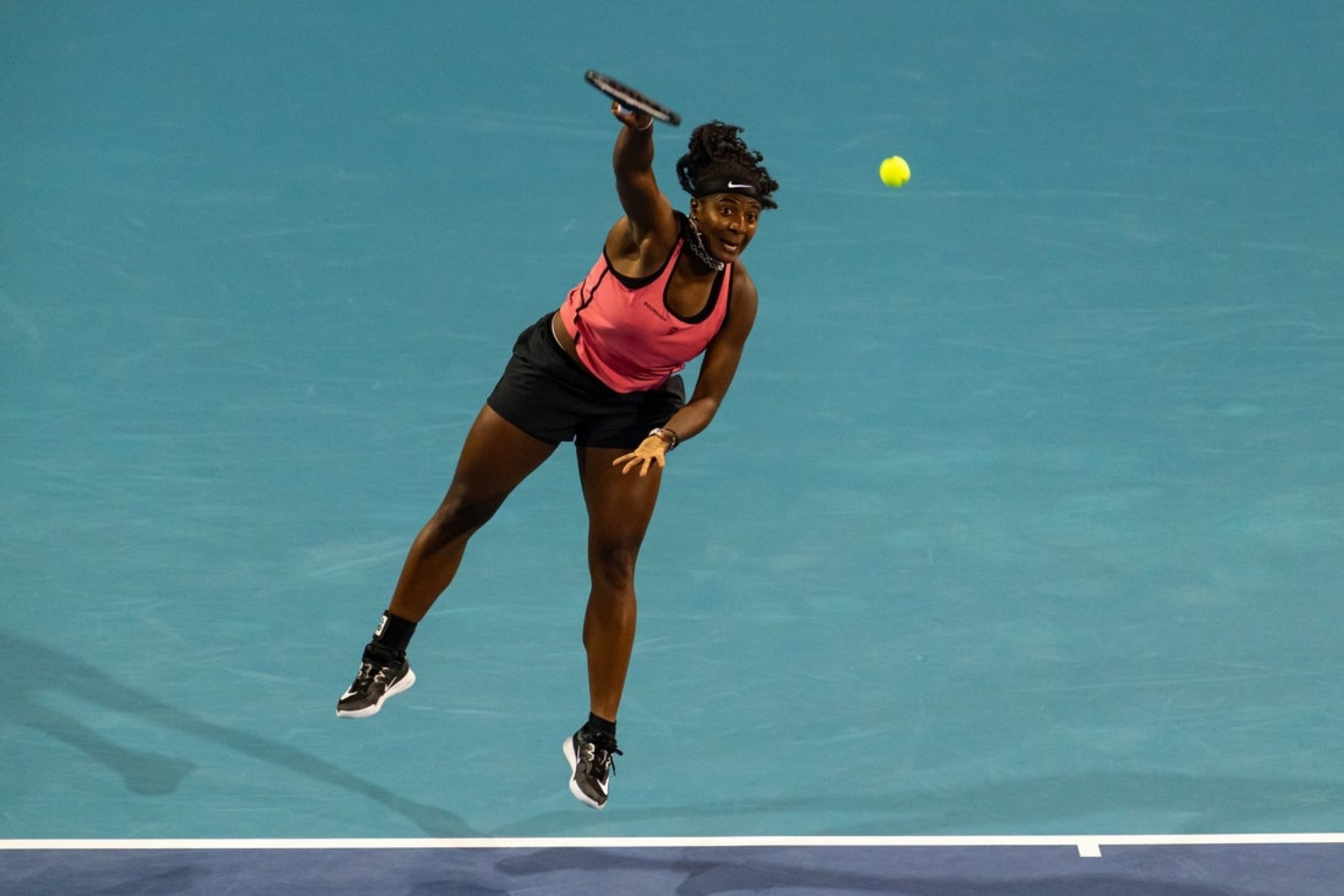 Hailey Baptiste powers past Barbora Krejcikova at French Open