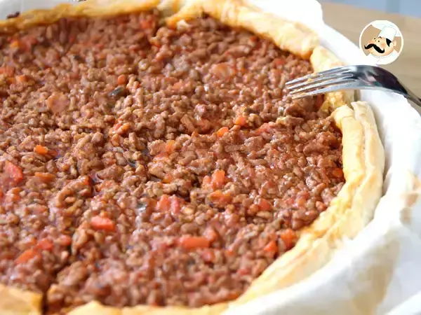Tartaleta de carne picada y salsa de tomate