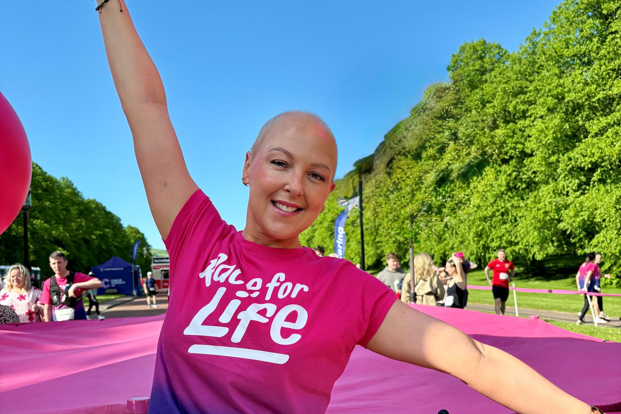 12 inspiring photos from Cancer Research UK’s Race for Life in Belfast