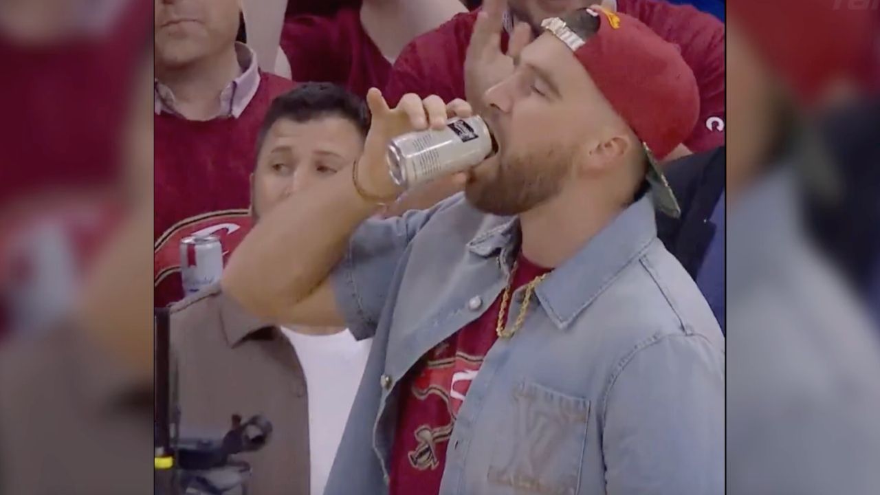 NFL: Taylor Swift peinlich berührt! Travis Kelce eskaliert beim NBA-Spiel