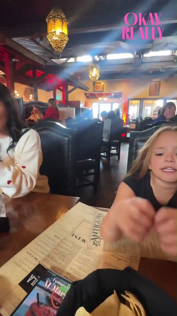 Military dad’s surprise return home leaves daughters in tears