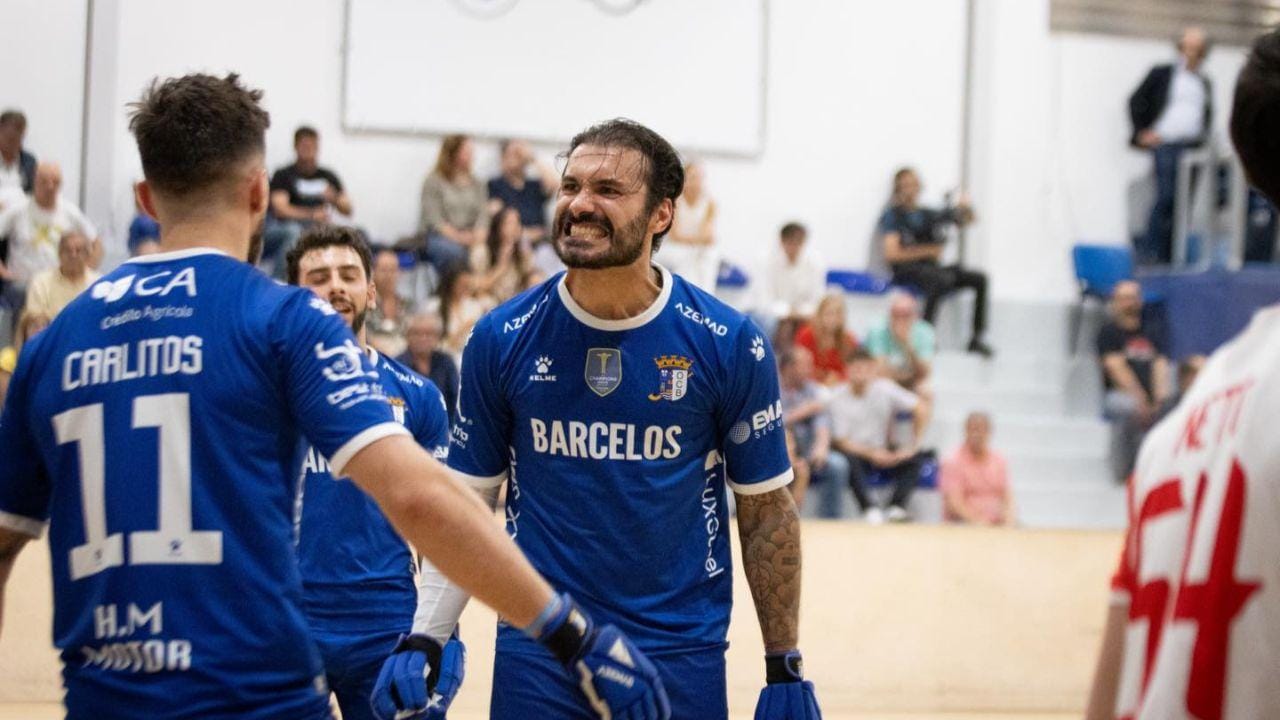 Hóquei em patins: Óquei de Barcelos vence HC Braga e segue para as «meias»