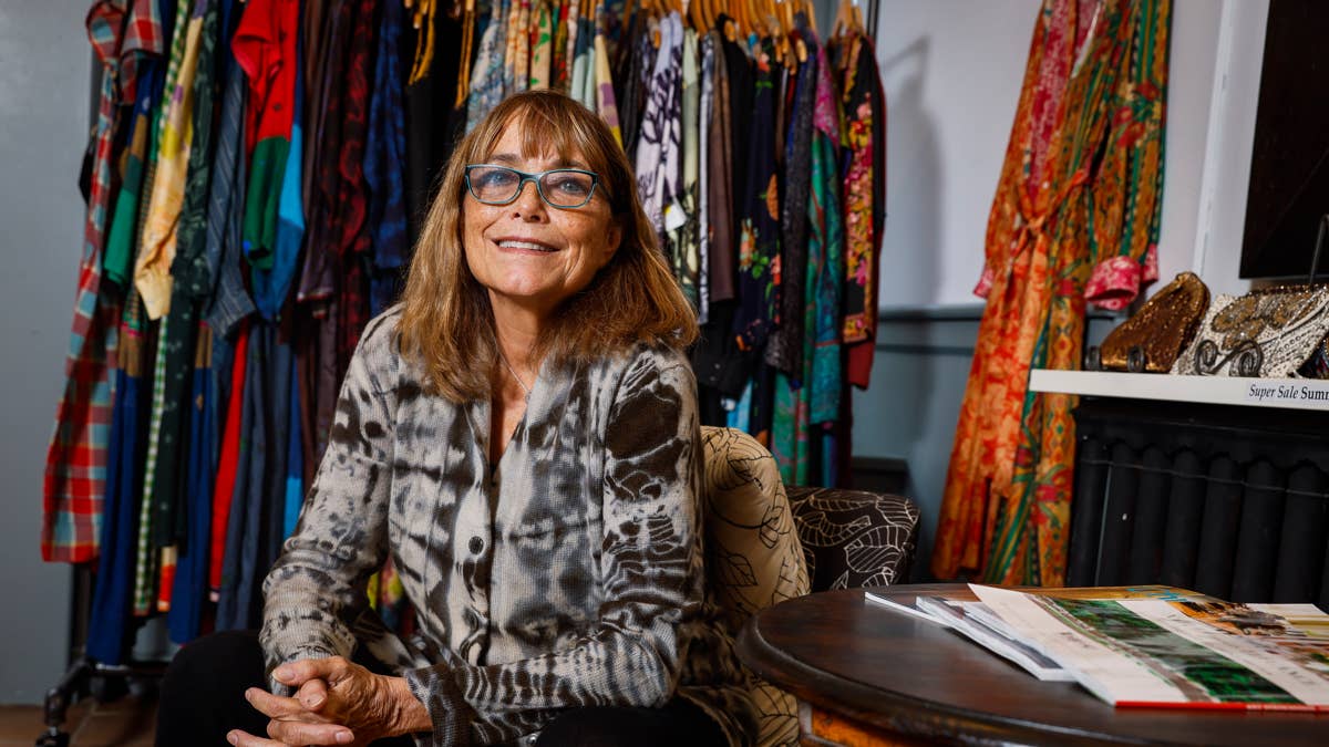 Karen Allen, 74, looks remarkably similar to her 'Raiders of the Lost ...