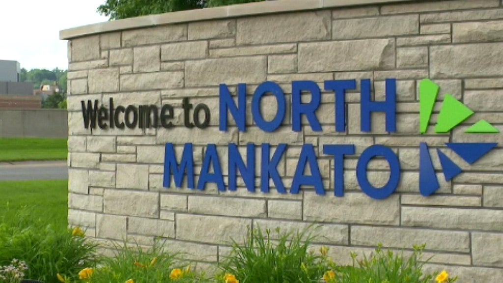 Teen dies after being shot, crashing car into North Mankato townhouse ...