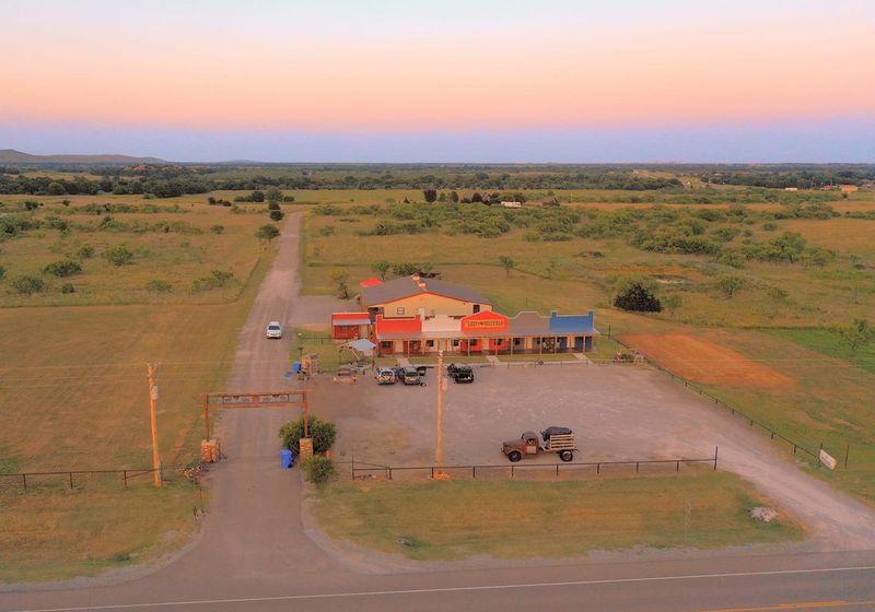 This rustic Oklahoma stay is all about cabins, open land, and total ...