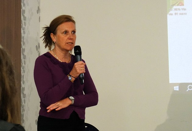 Násilí na dětech? Soudy a úřady nechávají oběti rodičům. Chystá se ...