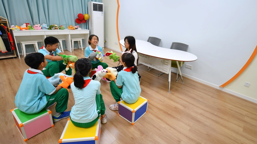 Studies link small group learning to stronger engagement
