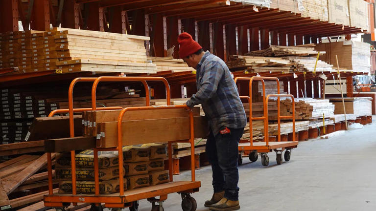 Is Home Depot open on Memorial Day 2026? Holiday hours and details