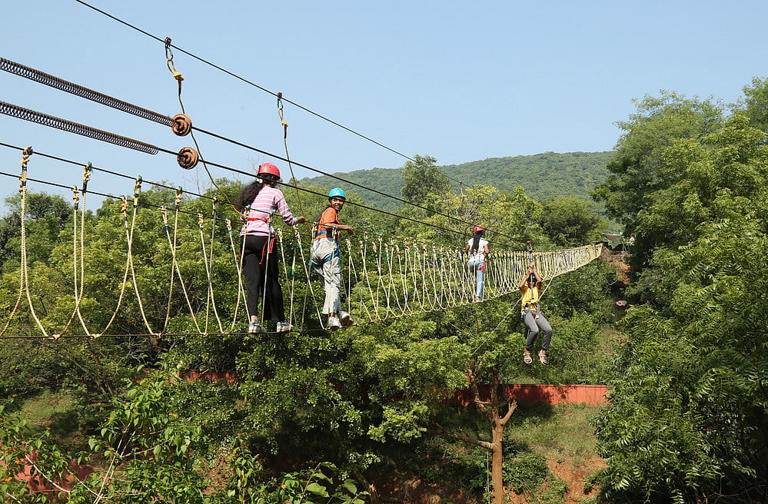 16-year-old falls to death after zipline cable snaps at Agra amusement ...